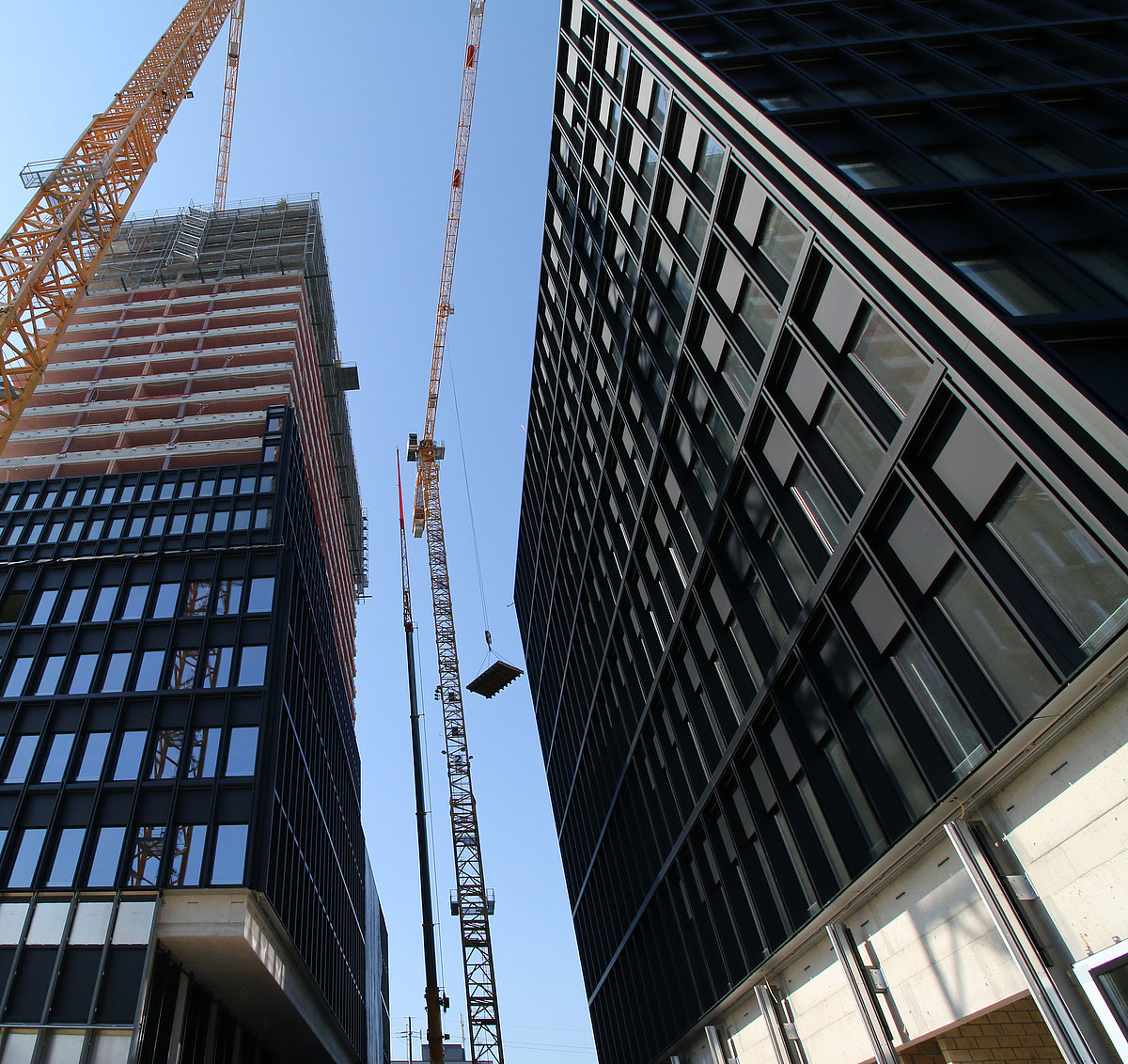 Westlink commercial and residential building Zurich Altstetten: Jansen