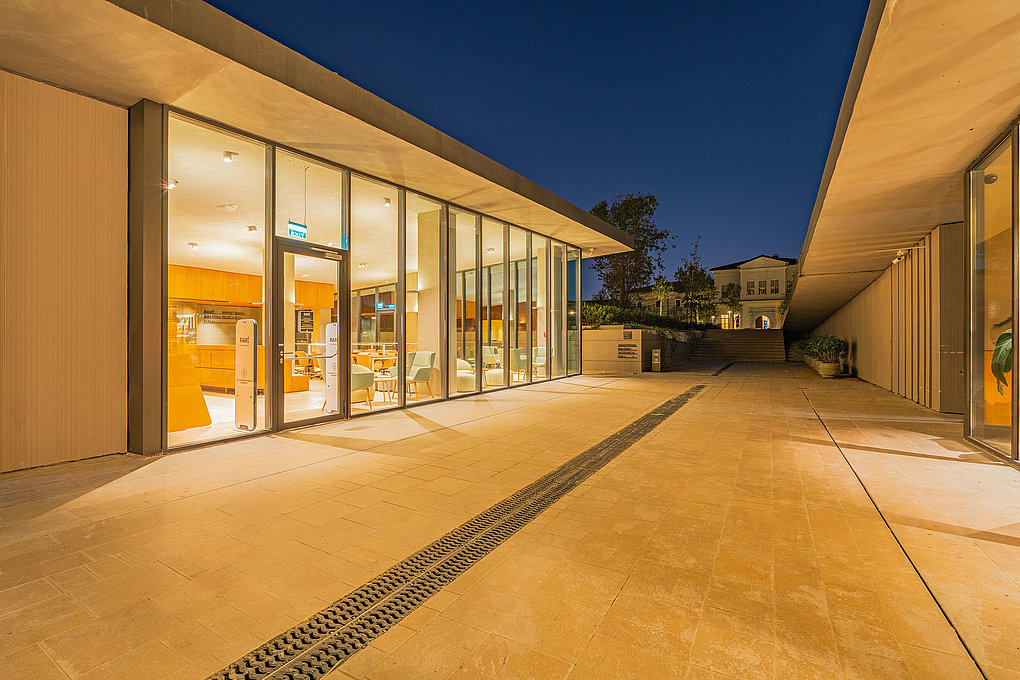 Rami Library, TR-Istanbul - References steel systems: Jansen