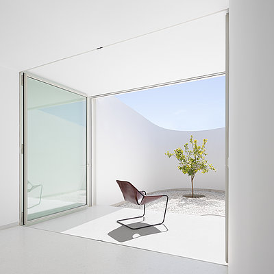 Transparency – Presenting a transparent view: Jansen